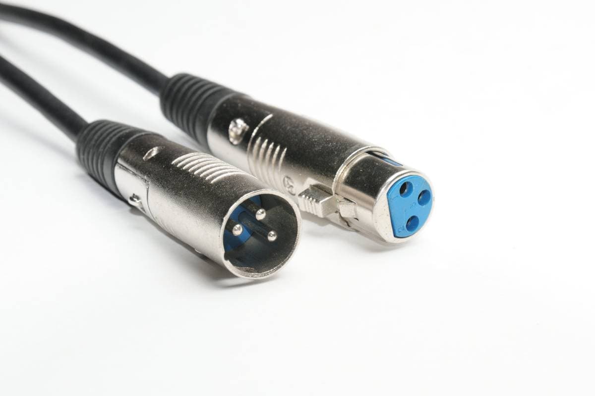 Why Do XLR Cables Have 3 Pins? The Facts Explained – Sound Studio Magic